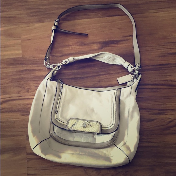 Coach | Bags | Vintage Coach Cream Purse | Poshmark